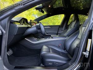 Melns Tesla Model S 2022 Rīga, ar dzinēja tilpumu 0.00 L un nobraukumu 75 tūkst. km par 48000 €, foto 9 vietnē AUTOMOTO.COM.LV