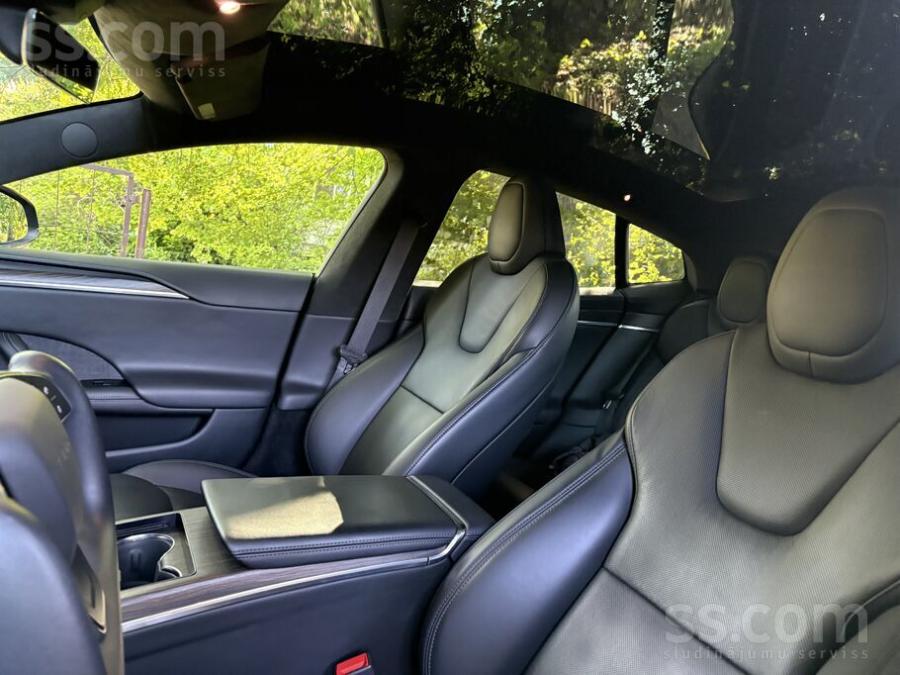 Melns Tesla Model S 2022 Rīga, ar dzinēja tilpumu 0.00 L un nobraukumu 75 tūkst. km par 48000 €, foto 10 vietnē AUTOMOTO.COM.LV