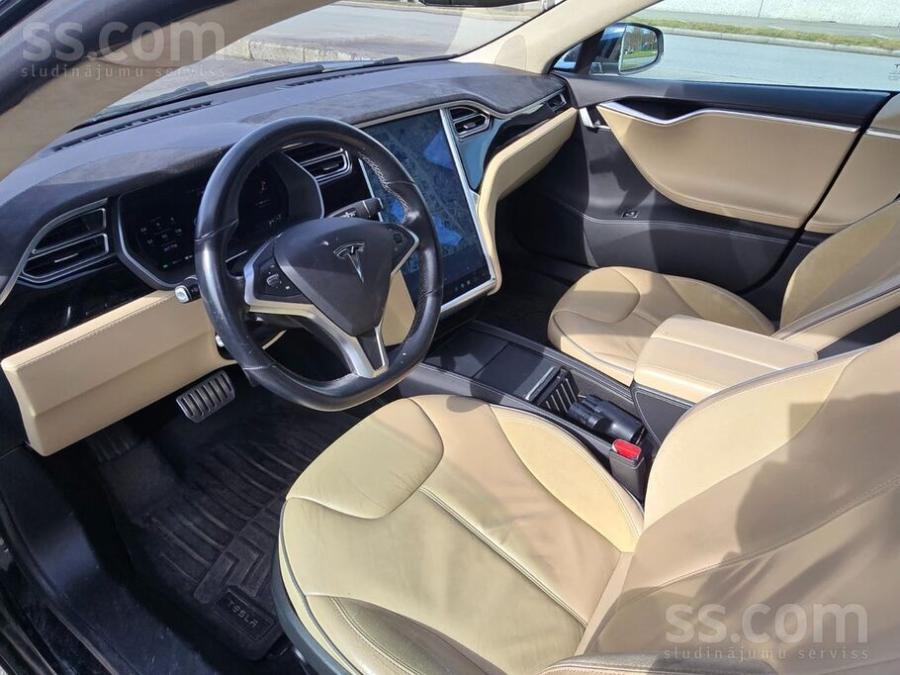 Zils Tesla Model S 2014 Rīga, ar dzinēja tilpumu 0.00 L un nobraukumu 208 tūkst. km par 14777 €, foto 4 vietnē AUTOMOTO.COM.LV