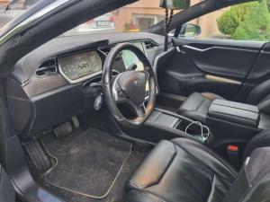 Zils Tesla Model S 2014 Tauragė, ar dzinēja tilpumu 0.00 L un nobraukumu 150 tūkst. km par 10700 €, foto 12 vietnē AUTOMOTO.COM.LV
