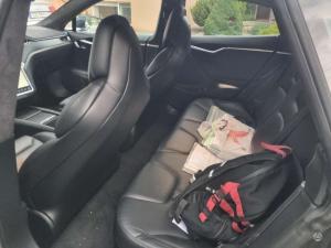 Zils Tesla Model S 2014 Tauragė, ar dzinēja tilpumu 0.00 L un nobraukumu 150 tūkst. km par 10700 €, foto 13 vietnē AUTOMOTO.COM.LV