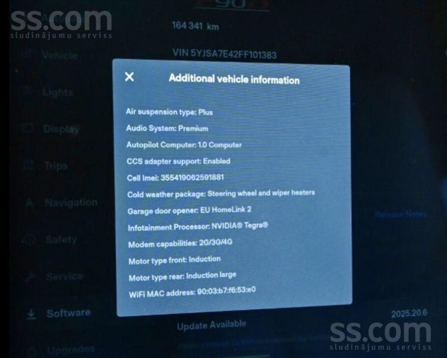Blue Tesla Model S 2015 in Riga, with an engine capacity of 0.00 L and mileage of 164 thousand km for 19777 €, photo 13 on AUTOMOTO.COM.LV