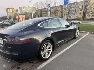 Zils Tesla Model S 2015 Kauņa, ar dzinēja tilpumu 0.00 L un nobraukumu 243 tūkst. km par 15300 €, foto 4 vietnē AUTOMOTO.COM.LV