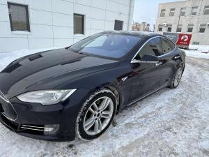 Zils Tesla Model S 2015 Kauņa, ar dzinēja tilpumu 0.00 L un nobraukumu 237 tūkst. km par 14999 €, foto 15 vietnē AUTOMOTO.COM.LV