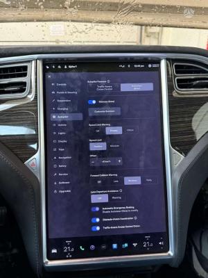 Zils Tesla Model S 2015 Kauņa, ar dzinēja tilpumu 0.00 L un nobraukumu 237 tūkst. km par 14999 €, foto 18 vietnē AUTOMOTO.COM.LV