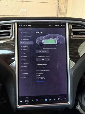 Zils Tesla Model S 2015 Kauņa, ar dzinēja tilpumu 0.00 L un nobraukumu 237 tūkst. km par 14999 €, foto 19 vietnē AUTOMOTO.COM.LV