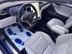 Blue Tesla Model S 2015 in Siauliai, with an engine capacity of 0.00 L and mileage of 233 thousand km for 15150 €, photo 17 on AUTOMOTO.COM.LV