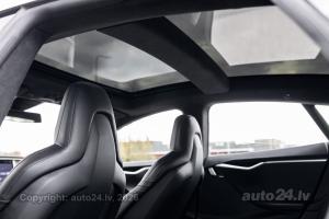 Blue Tesla Model S 2016 in Tallinn, with an engine capacity of 0.00 L and mileage of 207 thousand km for 22000 €, photo 12 on AUTOMOTO.COM.LV