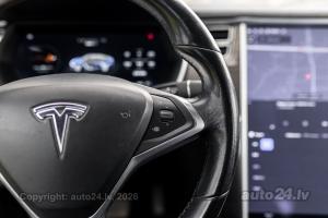 Blue Tesla Model S 2016 in Tallinn, with an engine capacity of 0.00 L and mileage of 207 thousand km for 22000 €, photo 17 on AUTOMOTO.COM.LV