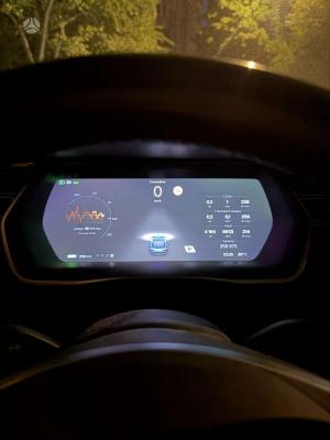 Zils Tesla Model S 2016 Viļņa, ar dzinēja tilpumu 0.00 L un nobraukumu 259 tūkst. km par 12850 €, foto 6 vietnē AUTOMOTO.COM.LV