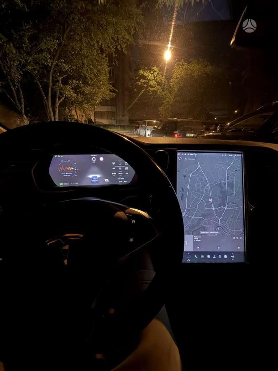 Zils Tesla Model S 2016 Viļņa, ar dzinēja tilpumu 0.00 L un nobraukumu 259 tūkst. km par 12850 €, foto 7 vietnē AUTOMOTO.COM.LV