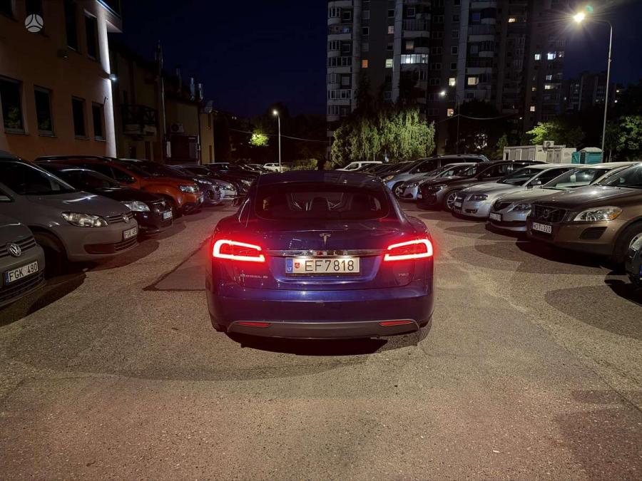 Zils Tesla Model S 2016 Viļņa, ar dzinēja tilpumu 0.00 L un nobraukumu 259 tūkst. km par 12850 €, foto 9 vietnē AUTOMOTO.COM.LV