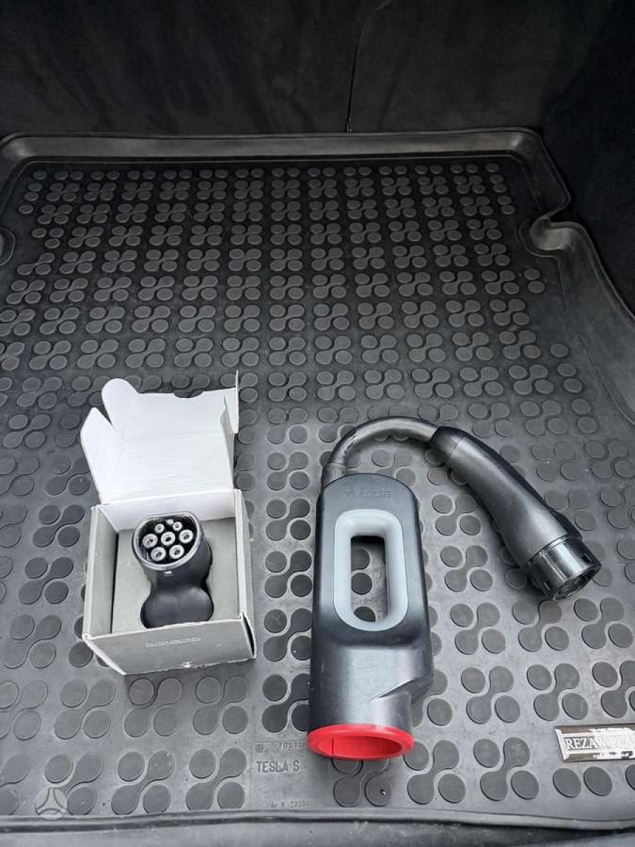 Zils Tesla Model S 2016 Viļņa, ar dzinēja tilpumu 0.00 L un nobraukumu 259 tūkst. km par 12850 €, foto 13 vietnē AUTOMOTO.COM.LV