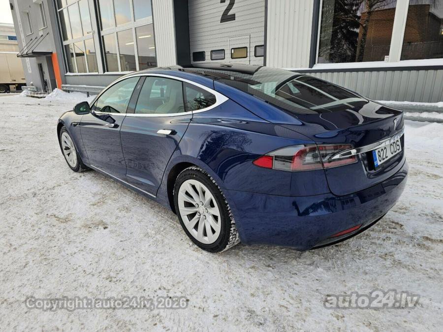 Zils Tesla Model S 2017 Tartu, ar dzinēja tilpumu 0.00 L un nobraukumu 117 tūkst. km par 24600 €, foto 4 vietnē AUTOMOTO.COM.LV