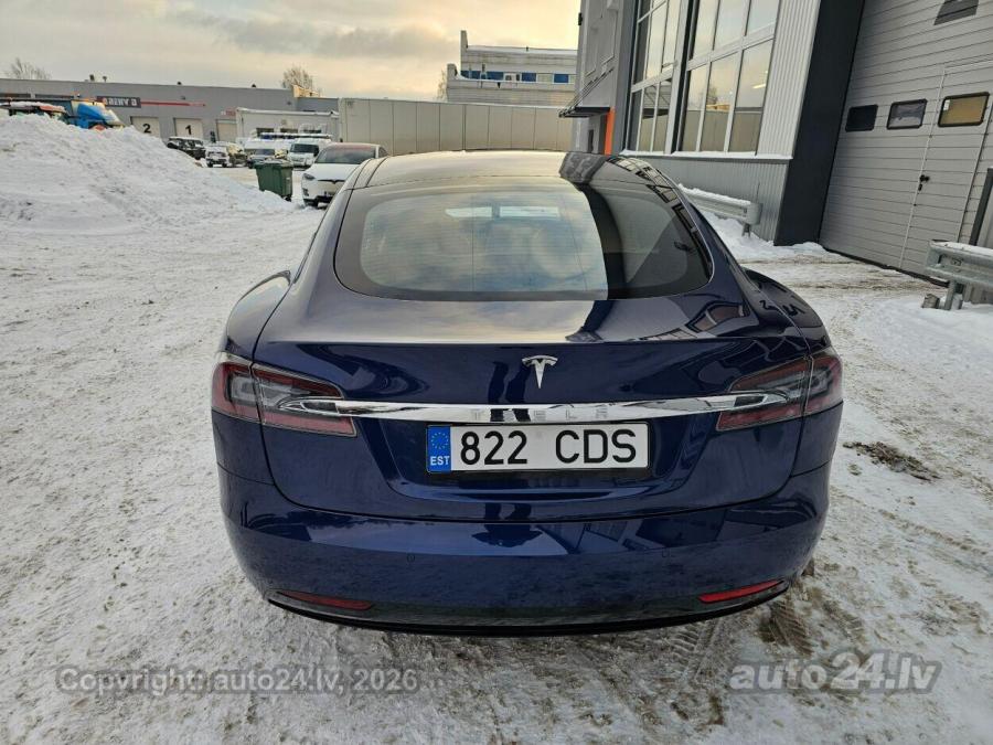 Zils Tesla Model S 2017 Tartu, ar dzinēja tilpumu 0.00 L un nobraukumu 117 tūkst. km par 24600 €, foto 5 vietnē AUTOMOTO.COM.LV