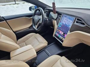 Zils Tesla Model S 2017 Tartu, ar dzinēja tilpumu 0.00 L un nobraukumu 117 tūkst. km par 24600 €, foto 12 vietnē AUTOMOTO.COM.LV