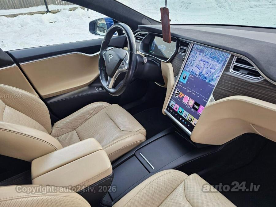 Zils Tesla Model S 2017 Tartu, ar dzinēja tilpumu 0.00 L un nobraukumu 117 tūkst. km par 24600 €, foto 12 vietnē AUTOMOTO.COM.LV