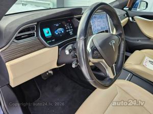 Zils Tesla Model S 2017 Tartu, ar dzinēja tilpumu 0.00 L un nobraukumu 117 tūkst. km par 24600 €, foto 14 vietnē AUTOMOTO.COM.LV