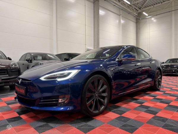Zils Tesla Model S 2018 Viļņa, ar dzinēja tilpumu 0.00 L un nobraukumu 190 tūkst. km par 16990 €, foto 1 vietnē AUTOMOTO.COM.LV