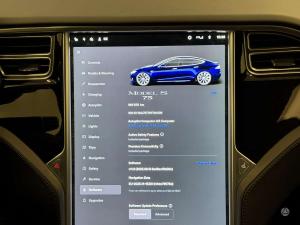 Синий Тесла Модель С 2018 в Вильнюс, объемом двигателя 0.00 л и пробегом 190 тыс. км за 16990 €, фото 28 на AUTOMOTO.COM.LV