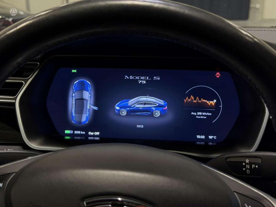 Zils Tesla Model S 2018 Viļņa, ar dzinēja tilpumu 0.00 L un nobraukumu 190 tūkst. km par 15000 €, foto 24 vietnē AUTOMOTO.COM.LV