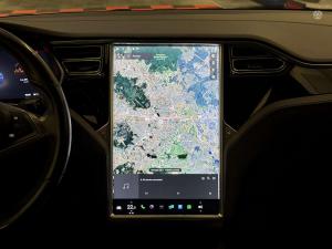 Zils Tesla Model S 2018 Viļņa, ar dzinēja tilpumu 0.00 L un nobraukumu 190 tūkst. km par 15000 €, foto 25 vietnē AUTOMOTO.COM.LV