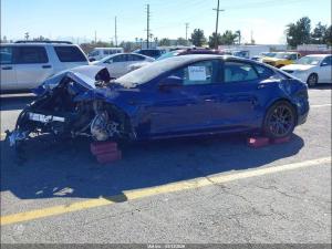 Zils Tesla Model S 2024 Kauņa, ar dzinēja tilpumu 0.00 L un nobraukumu 37 tūkst. km par 13900 €, foto 3 vietnē AUTOMOTO.COM.LV