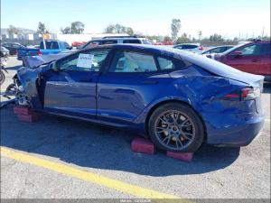 Zils Tesla Model S 2024 Kauņa, ar dzinēja tilpumu 0.00 L un nobraukumu 37 tūkst. km par 13900 €, foto 5 vietnē AUTOMOTO.COM.LV