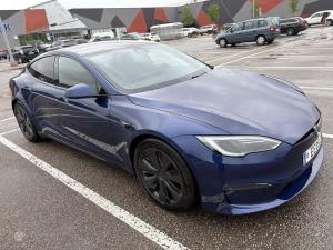 Blue Tesla Model S 2024 in Kaunas, with an engine capacity of 0.00 L and mileage of 30 thousand km for 53500 €, photo 4 on AUTOMOTO.COM.LV