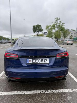 Blue Tesla Model S 2024 in Kaunas, with an engine capacity of 0.00 L and mileage of 30 thousand km for 53500 €, photo 12 on AUTOMOTO.COM.LV