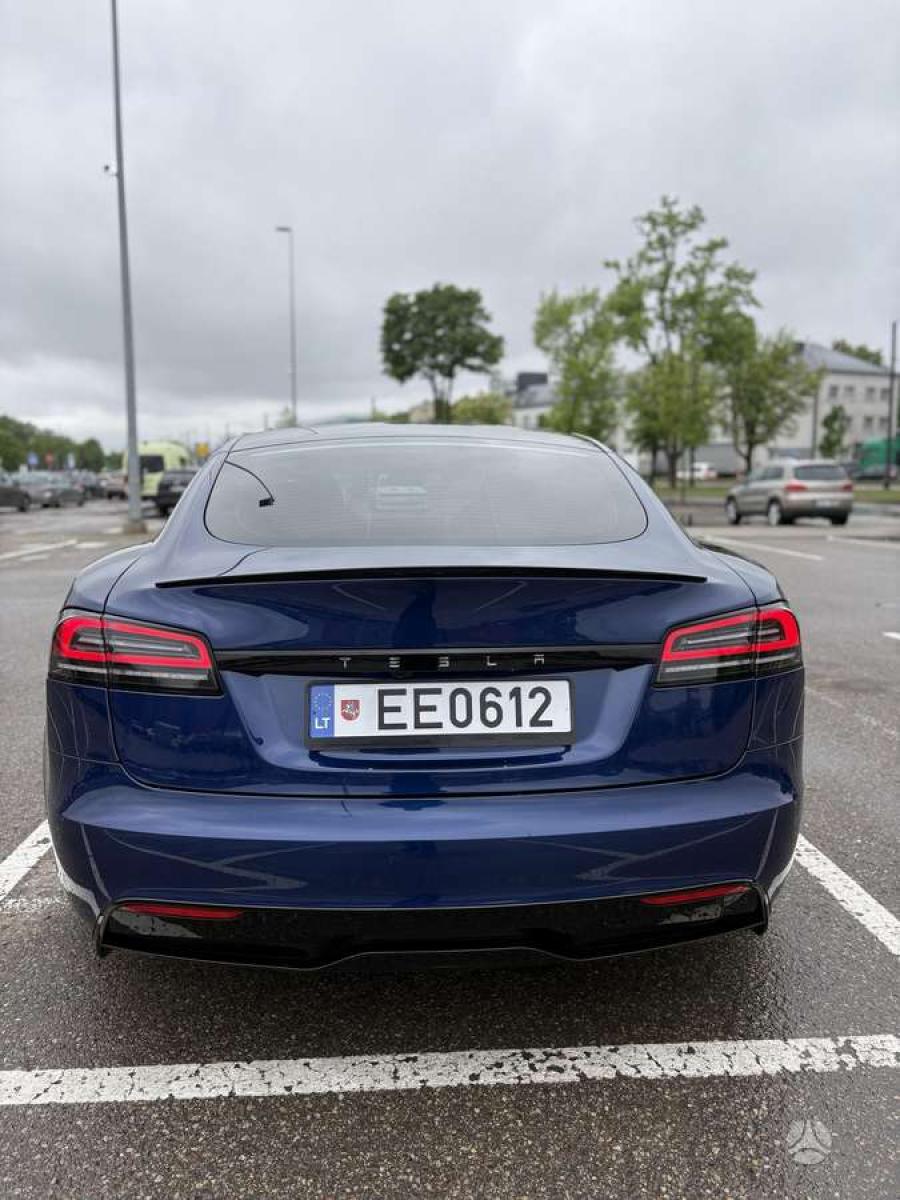 Blue Tesla Model S 2024 in Kaunas, with an engine capacity of 0.00 L and mileage of 30 thousand km for 53500 €, photo 12 on AUTOMOTO.COM.LV