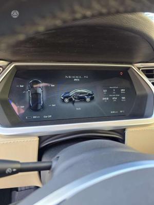 Blue Tesla Model S 2014 in Telschi, with an engine capacity of 0.00 L and mileage of 200 thousand km for 15000 €, photo 11 on AUTOMOTO.COM.LV