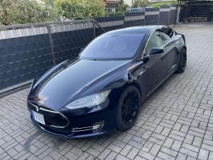 Blue Tesla Model S 2013 in Vilnius, with an engine capacity of 0.00 L and mileage of 197 thousand km for 11200 €, photo  on AUTOMOTO.COM.LV