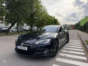 Blue Tesla Model S 2014 in Kaunas, with an engine capacity of 0.00 L and mileage of 93 thousand km for 12500 €, photo  on AUTOMOTO.COM.LV