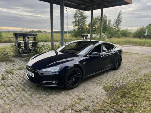 Zils Tesla Model S 2014 Kauņa, ar dzinēja tilpumu 0.00 L un nobraukumu 93 tūkst. km par 12500 €, foto 11 vietnē AUTOMOTO.COM.LV