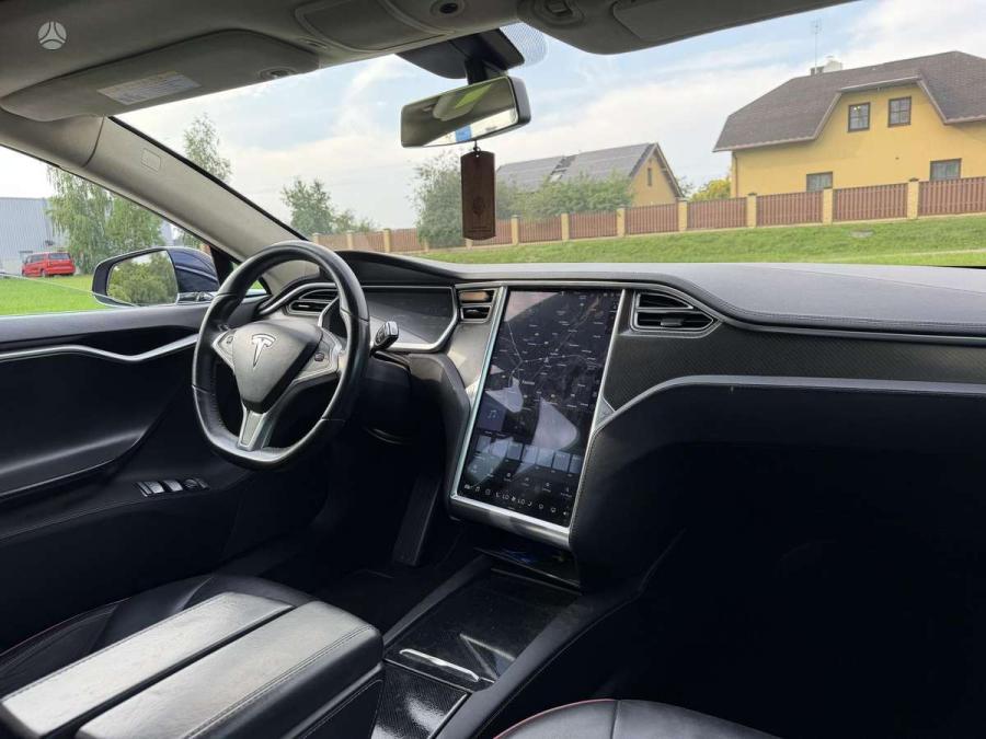 Zils Tesla Model S 2014 Kauņa, ar dzinēja tilpumu 0.00 L un nobraukumu 93 tūkst. km par 12500 €, foto 12 vietnē AUTOMOTO.COM.LV