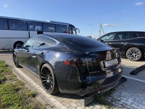 Zils Tesla Model S 2014 Kauņa, ar dzinēja tilpumu 0.00 L un nobraukumu 92 tūkst. km par 15500 €, foto 8 vietnē AUTOMOTO.COM.LV
