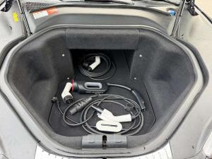 Zils Tesla Model S 2014 Kauņa, ar dzinēja tilpumu 0.00 L un nobraukumu 92 tūkst. km par 15500 €, foto 18 vietnē AUTOMOTO.COM.LV