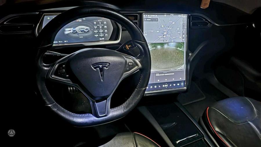 Zils Tesla Model S 2014 Kauņa, ar dzinēja tilpumu 0.00 L un nobraukumu 92 tūkst. km par 15500 €, foto 22 vietnē AUTOMOTO.COM.LV