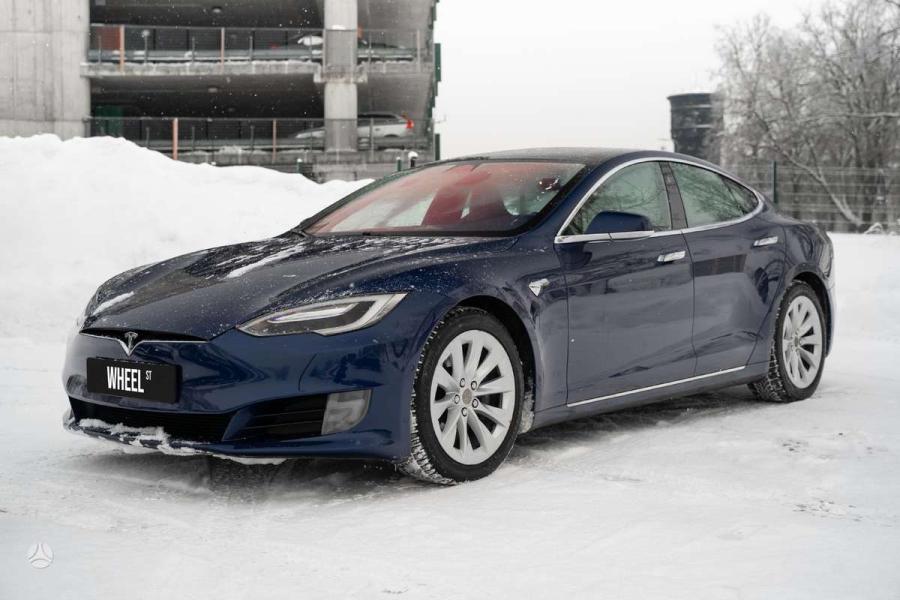 Zils Tesla Model S 2017 Viļņa, ar dzinēja tilpumu 0.00 L un nobraukumu 122 tūkst. km par 22500 €, foto 1 vietnē AUTOMOTO.COM.LV