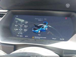 Blue Tesla Model S 2017 in Klaipeda, with an engine capacity of 0.00 L and mileage of 82 thousand km for 7700 €, photo 16 on AUTOMOTO.COM.LV