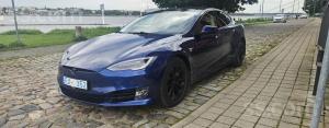 Blue Tesla Model S 2017 in Riga, with an engine capacity of 0.00 L and mileage of 158 thousand km for 18700 €, photo  on AUTOMOTO.COM.LV