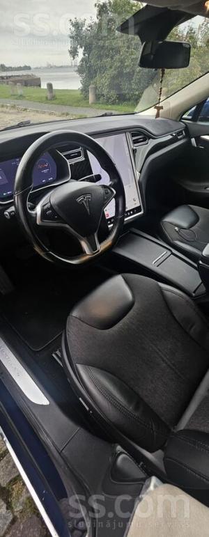 Zils Tesla Model S 2017 Rīga, ar dzinēja tilpumu 0.00 L un nobraukumu 158 tūkst. km par 18700 €, foto 6 vietnē AUTOMOTO.COM.LV