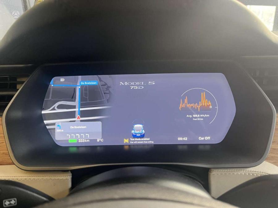 Zils Tesla Model S 2018 Alīta, ar dzinēja tilpumu 0.00 L un nobraukumu 94 tūkst. km par 13950 €, foto 14 vietnē AUTOMOTO.COM.LV