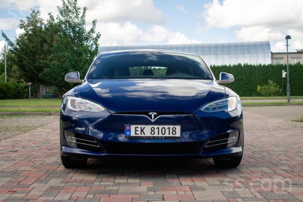 Zils Tesla Model S 2018 Jelgava, ar dzinēja tilpumu 0.00 L un nobraukumu 152 tūkst. km par 21000 €, foto 2 vietnē AUTOMOTO.COM.LV