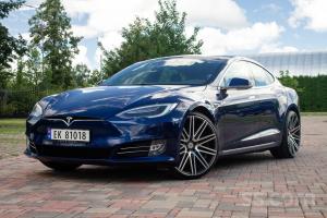 Zils Tesla Model S 2018 Jelgava, ar dzinēja tilpumu 0.00 L un nobraukumu 152 tūkst. km par 21000 €, foto 4 vietnē AUTOMOTO.COM.LV