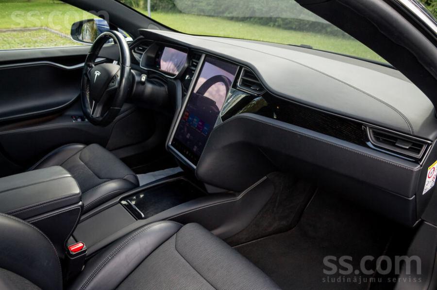 Zils Tesla Model S 2018 Jelgava, ar dzinēja tilpumu 0.00 L un nobraukumu 152 tūkst. km par 21000 €, foto 9 vietnē AUTOMOTO.COM.LV