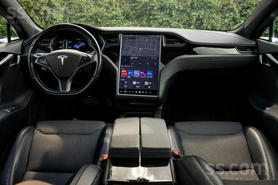 Zils Tesla Model S 2018 Jelgava, ar dzinēja tilpumu 0.00 L un nobraukumu 152 tūkst. km par 21000 €, foto 11 vietnē AUTOMOTO.COM.LV