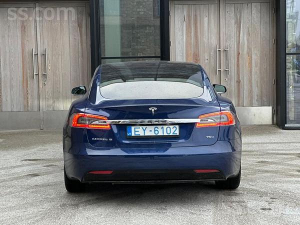 Zils Tesla Model S 2019 Rīga, ar dzinēja tilpumu 0.00 L un nobraukumu 148 tūkst. km par 22950 €, foto 7 vietnē AUTOMOTO.COM.LV