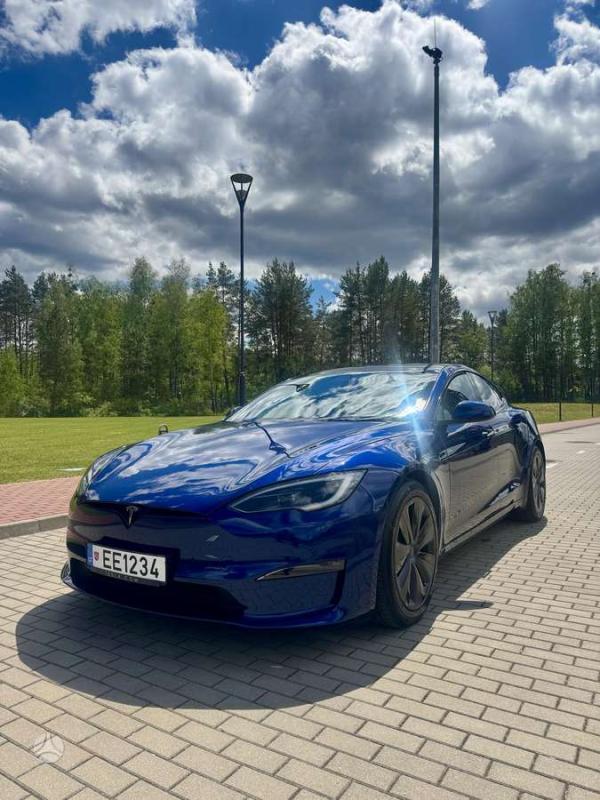 Blue Tesla Model S 2023 in Vilnius, with an engine capacity of 0.00 L and mileage of 73 thousand km for 49997 €, photo 3 on AUTOMOTO.COM.LV